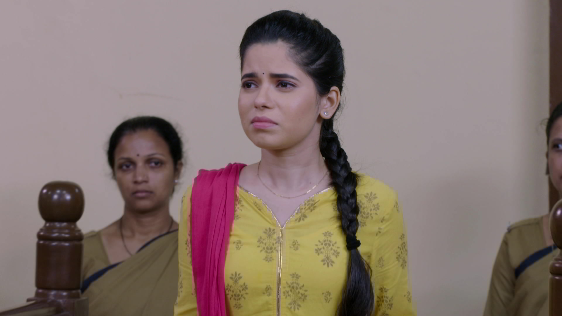 Watch Aboli S1 Episode 231 on JioHotstar