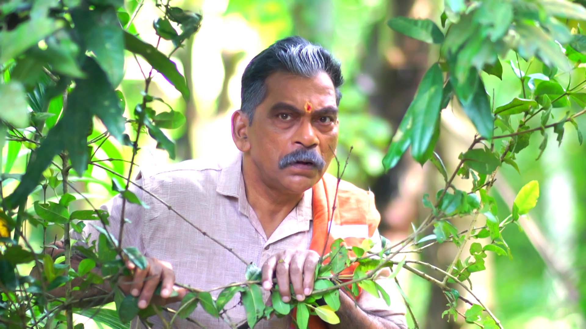 Watch Unnimaya S1 Episode 42 on JioHotstar