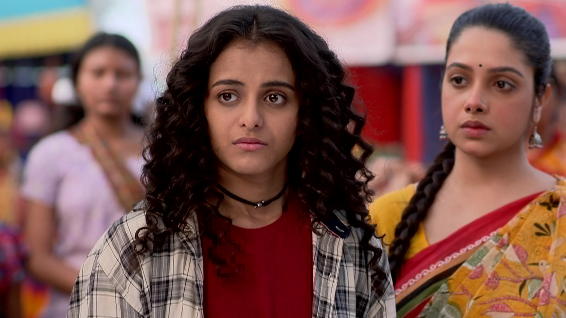 Watch Cheeni S1 Episode 1 on JioHotstar