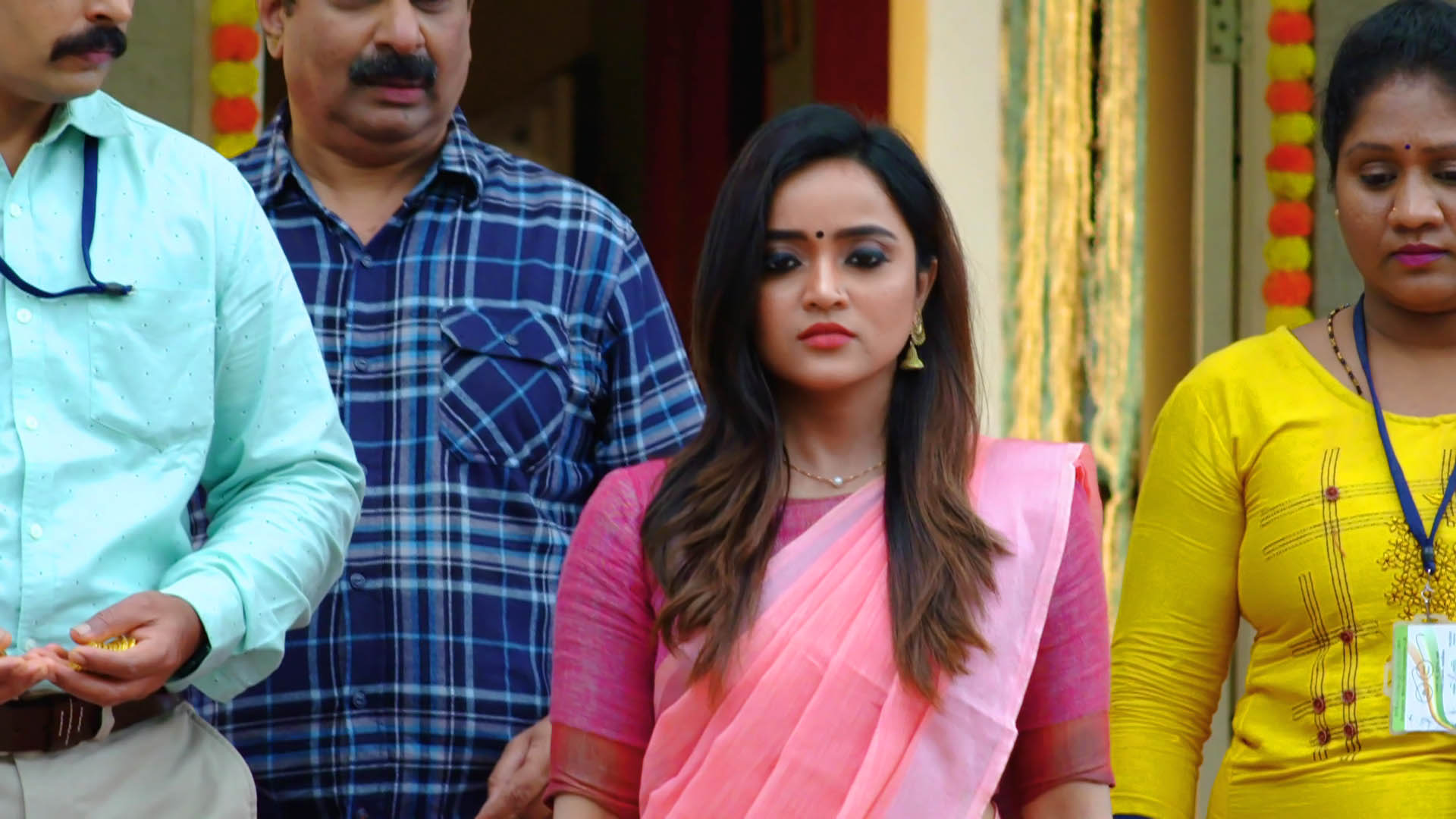 Watch Sangharsha S1 Episode 321 on Disney+ Hotstar