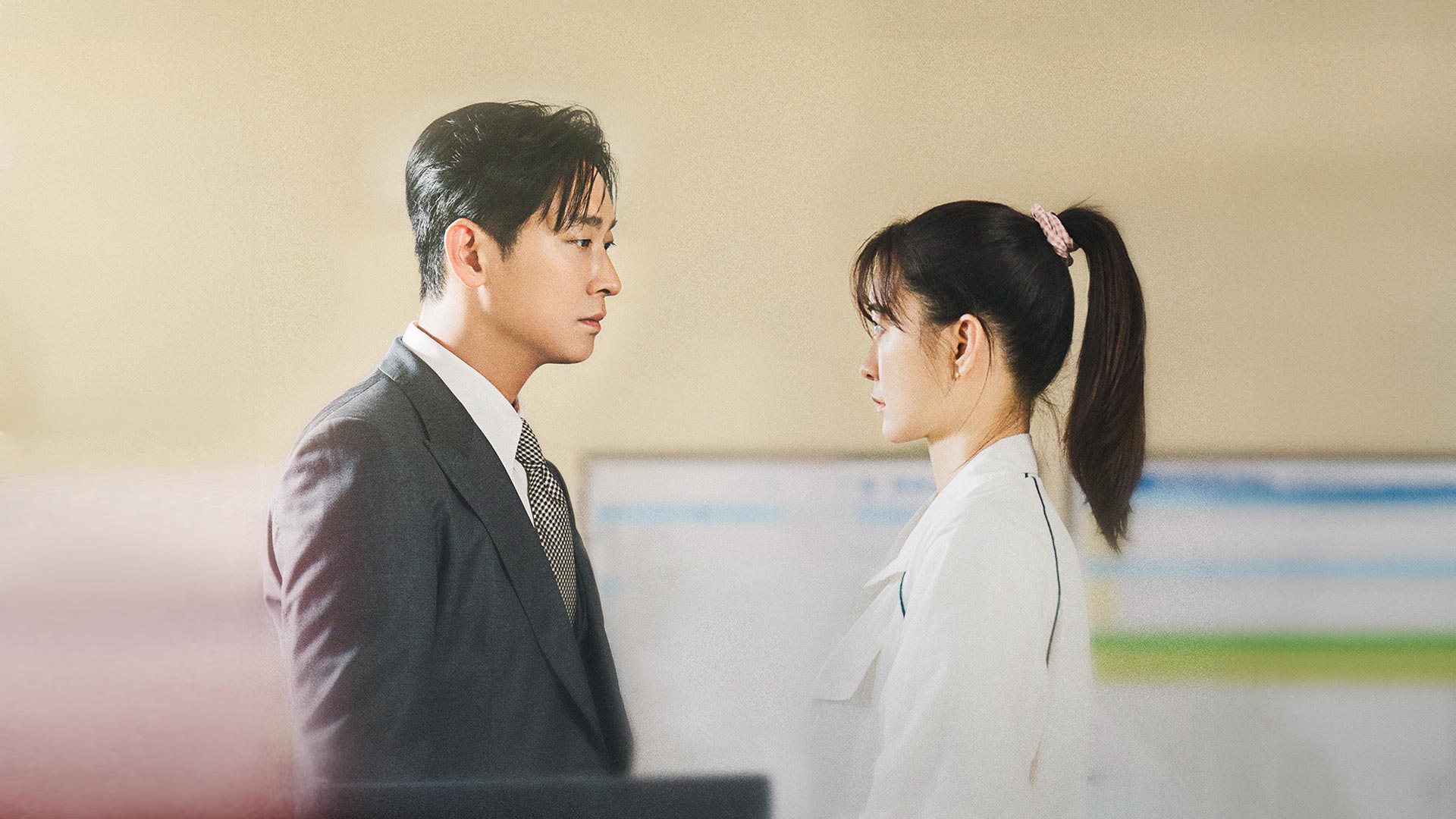 Love Your Enemy, Drama Romance TV Series - Nonton Semua Episode Terbaru Online di Disney+