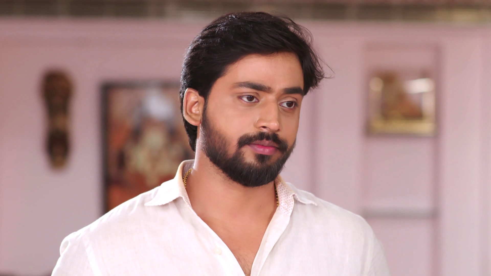 Watch Guppedantha Manasu Episode 135 on JioHotstar