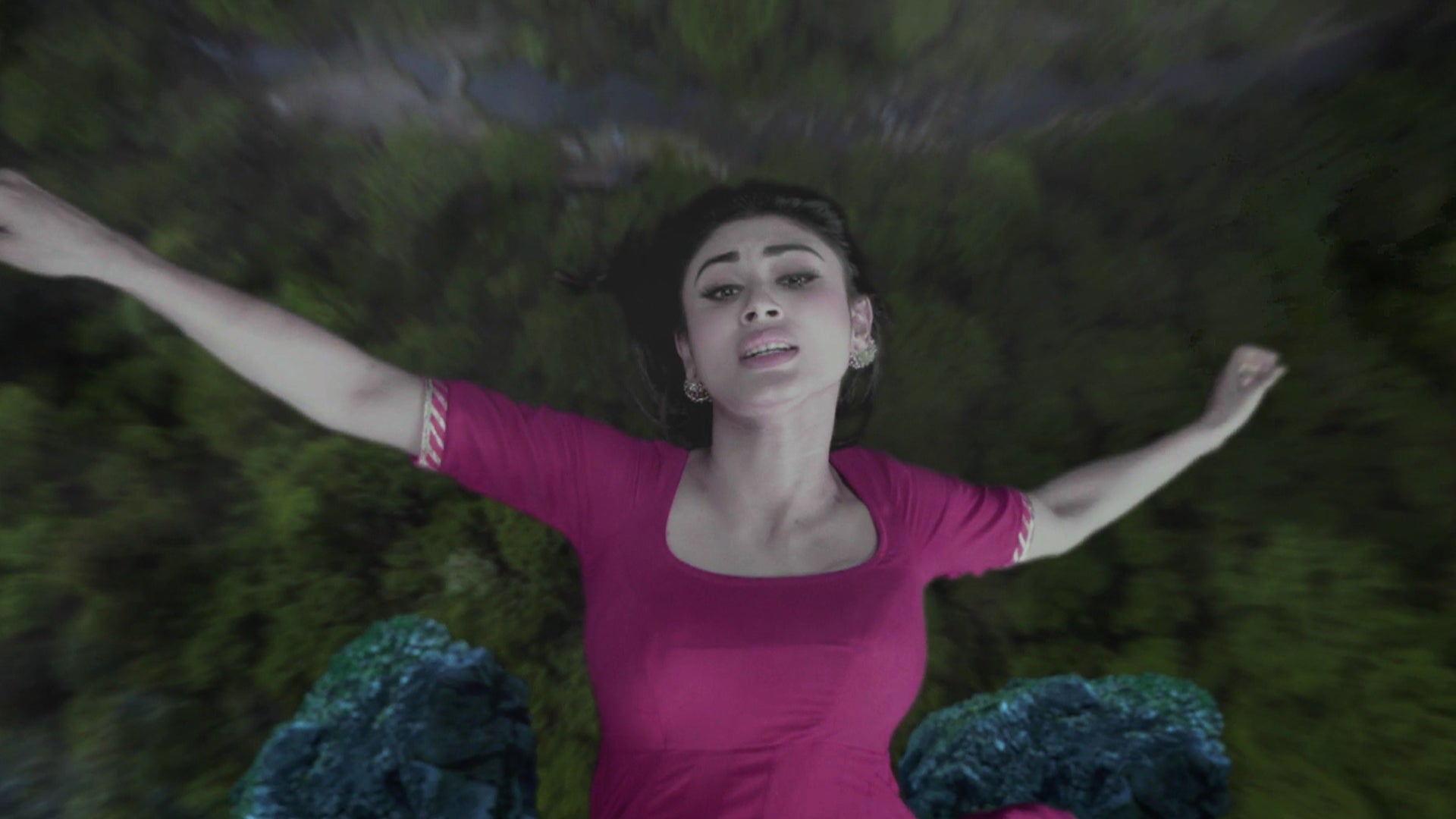 Watch Naagin S2 Episode 9 on JioHotstar