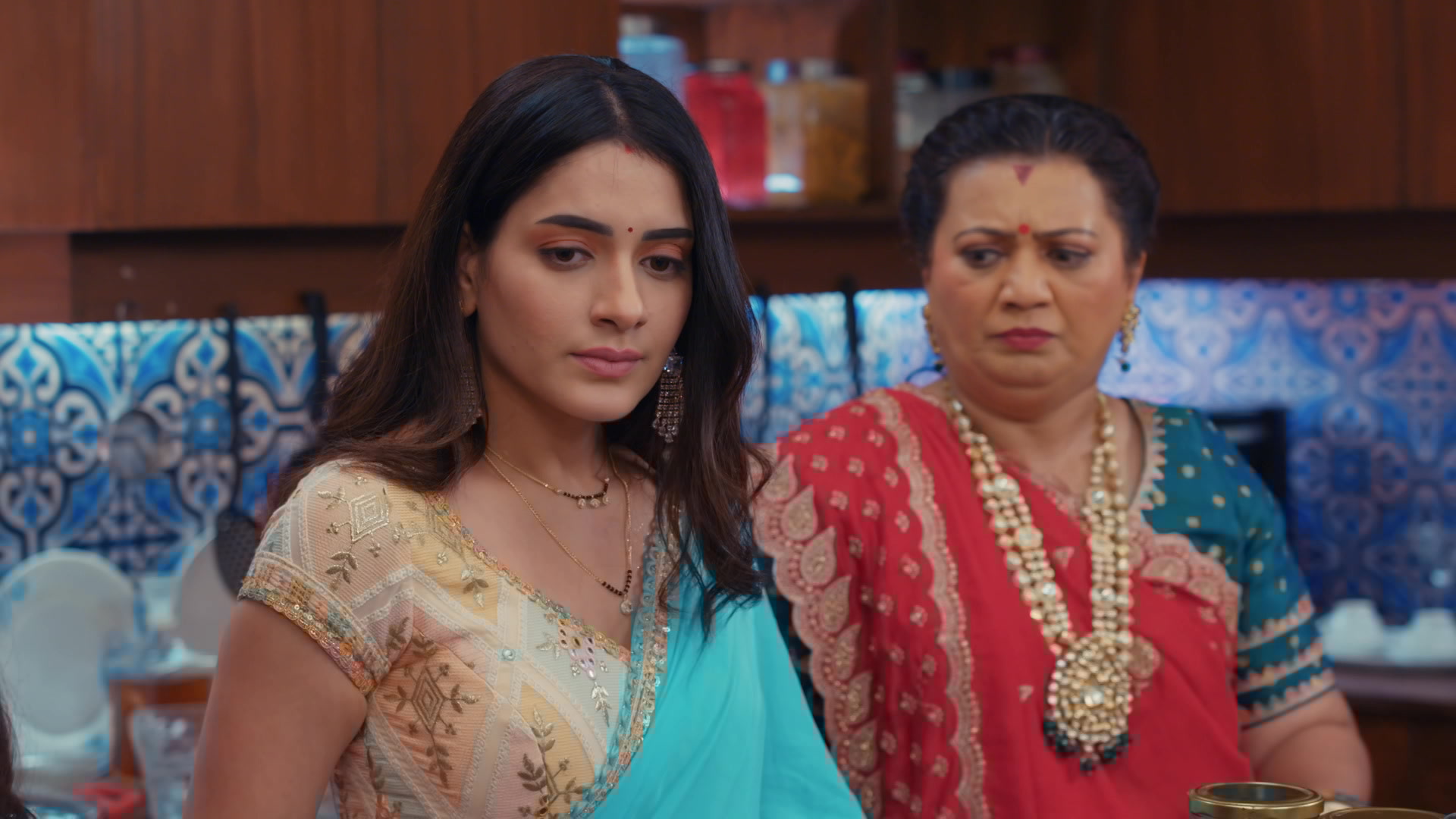 Stream Pari's Innocent Act Season 2 Episode 42 – Pari's Innocent Act on Hotstar