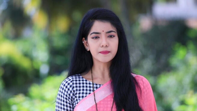 Watch Nammane Yuvarani S1 Episode 804 on JioHotstar