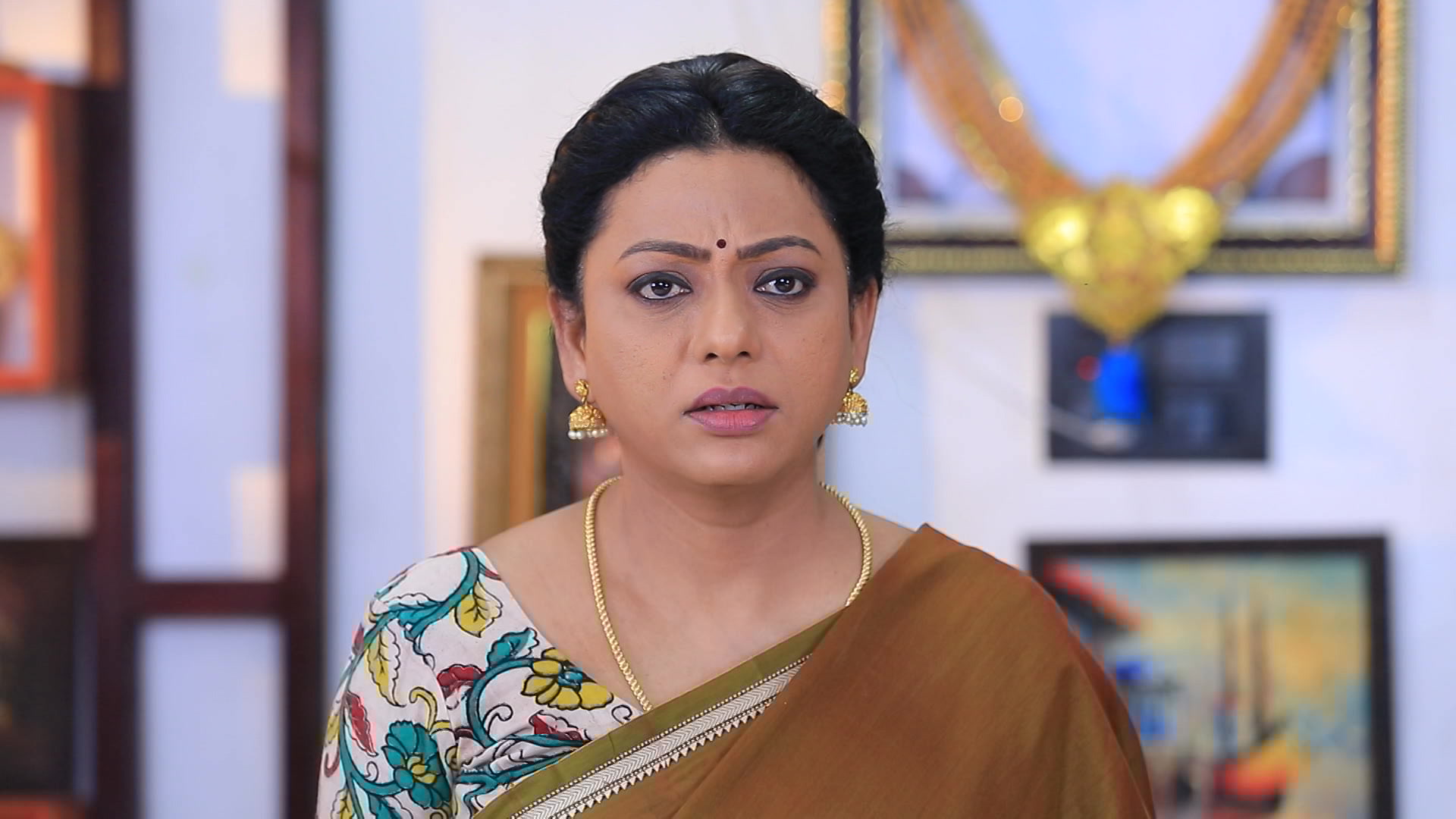 Stream Baakiyalakshmi Gets into a Clash Season 1 Episode 1364 – Baakiyalakshmi Gets into a Clash ...