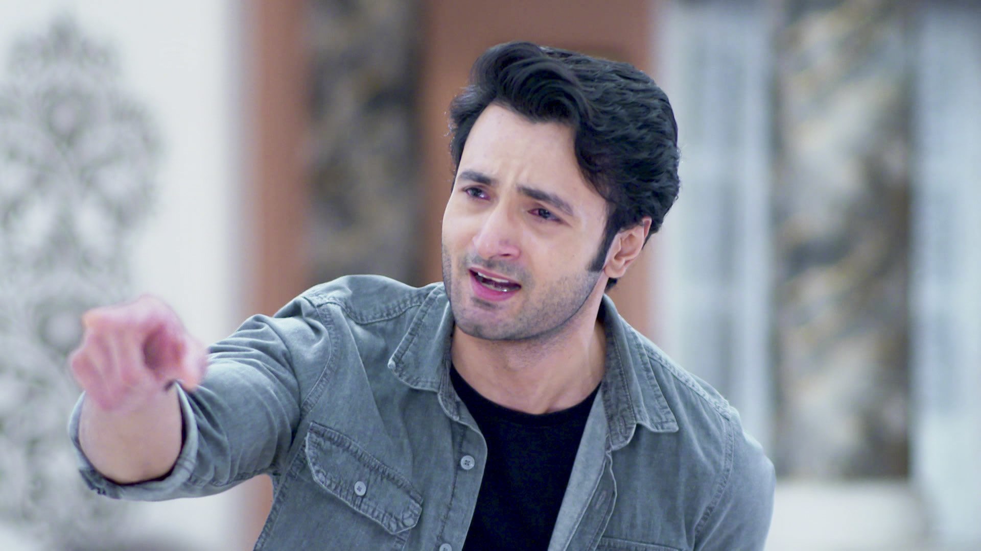 Watch Roshnai Episode 348 on JioHotstar