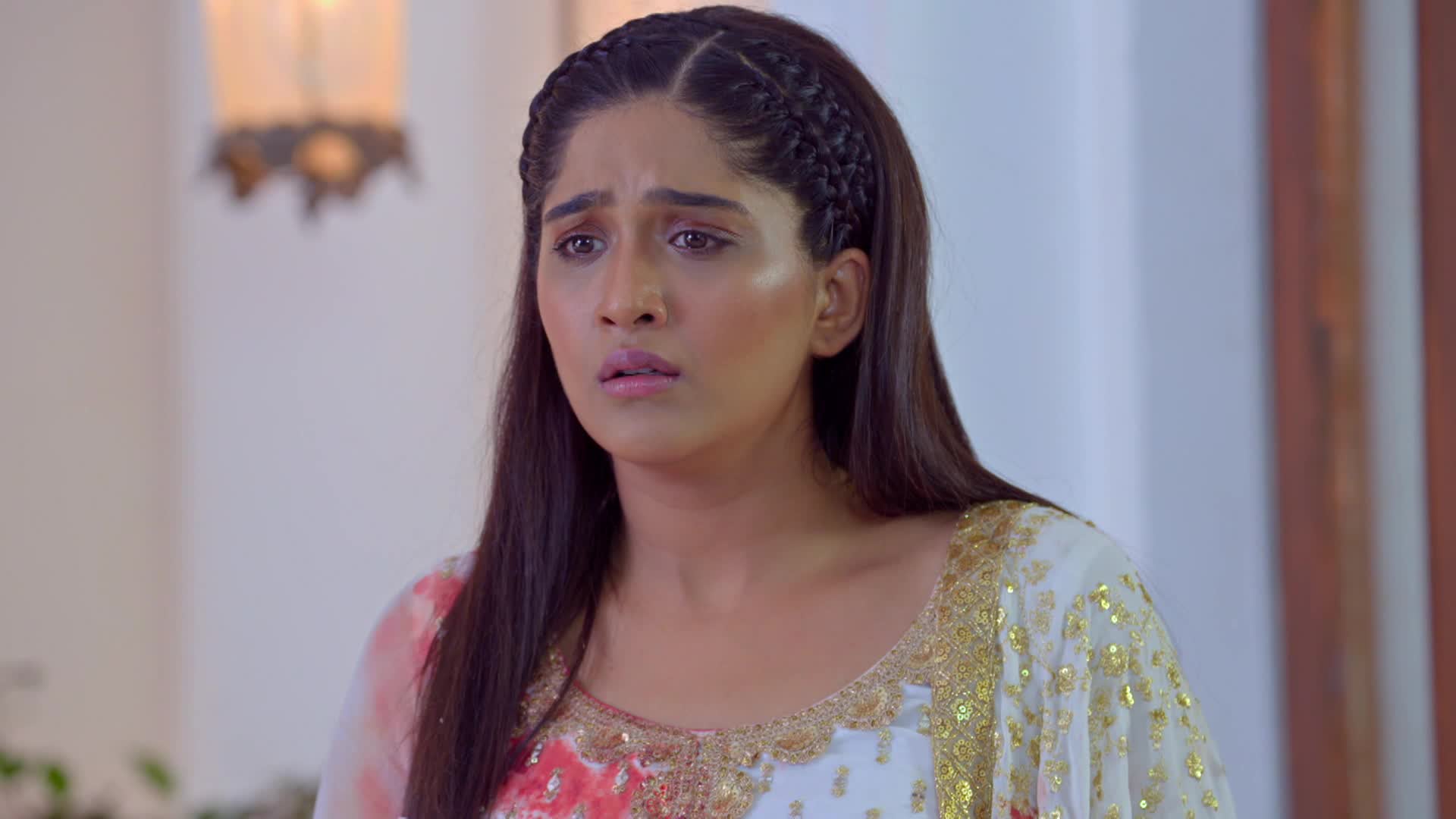 Watch Choti Sarrdaarni Episode 747 on JioHotstar