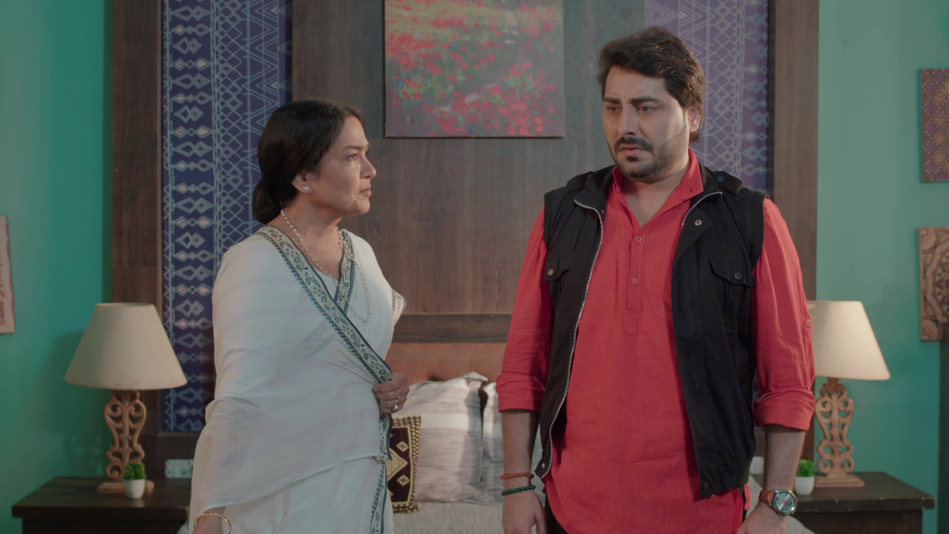 Watch Man Dhaga Dhaga Jodte Nava S1 Episode 453 on JioHotstar