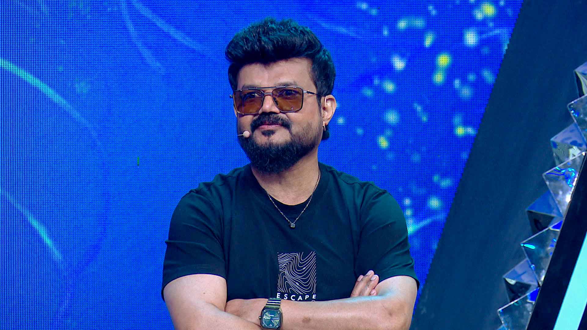 Watch Enkile Ennodu Para Episode 30 on JioHotstar