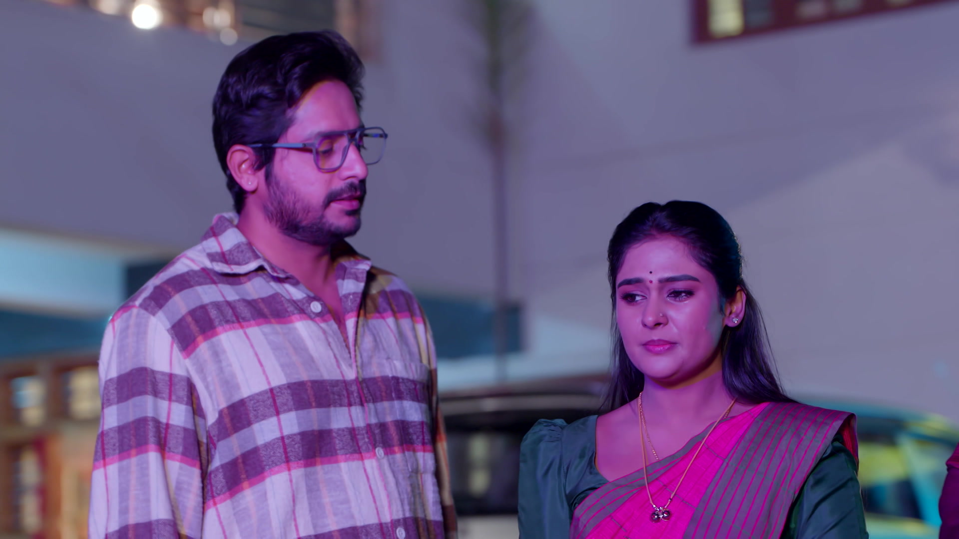 Watch Sharade S1 Episode 311 on JioHotstar
