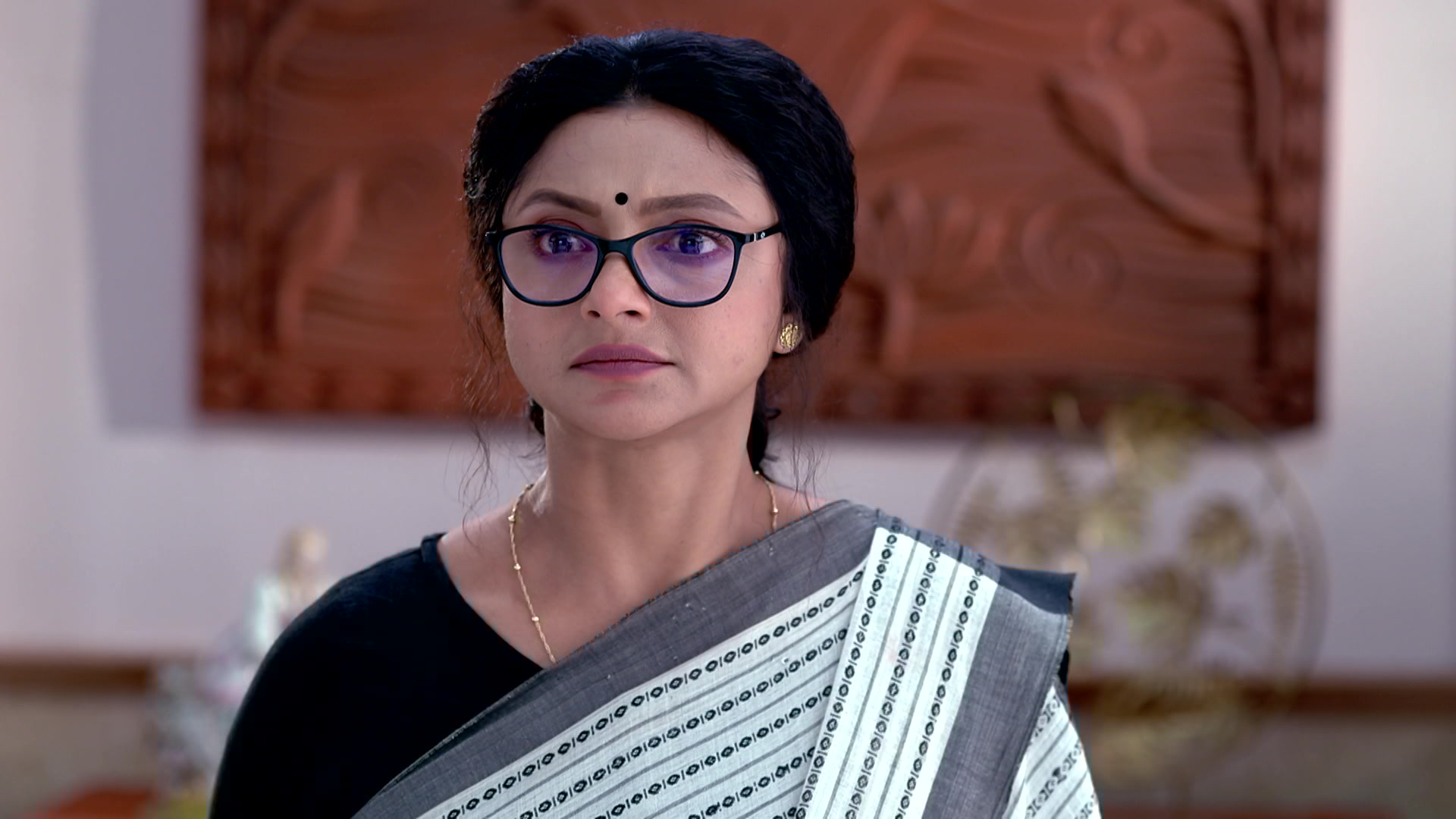 Stream Kamalini Faces Borsha's Mockery Season 1 Episode 77 – Kamalini Faces Borsha's Mockery on ...