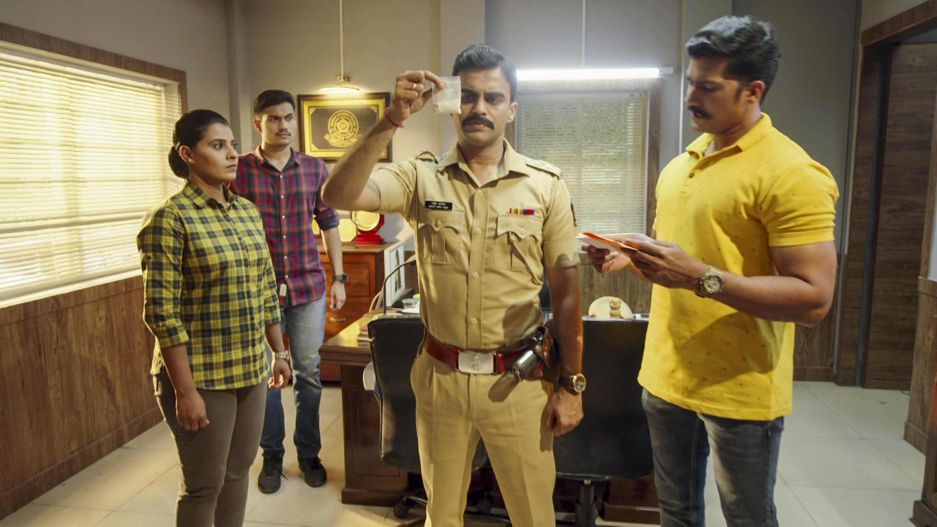 Watch Lakshya S1 Episode 3 on JioHotstar
