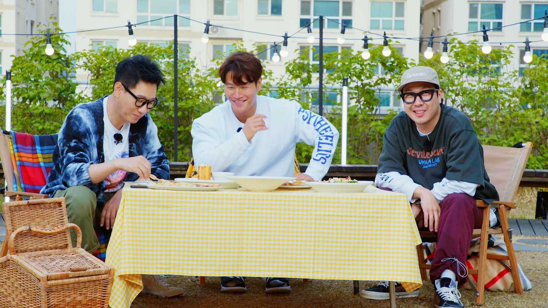 Watch Outrun by Running Man S1 Episode 1 on Disney+