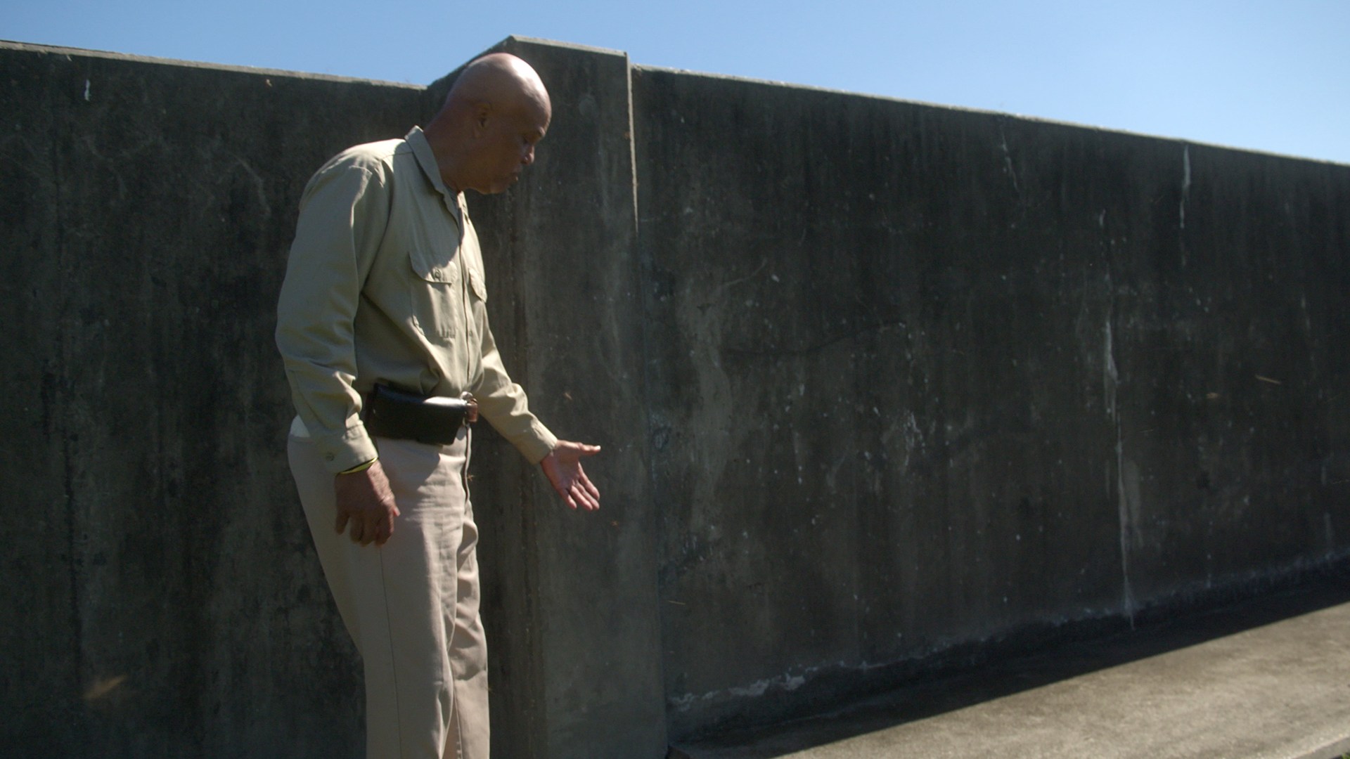 Watch Hurricane Katrina: Race Against Time Episode 5 on Disney+