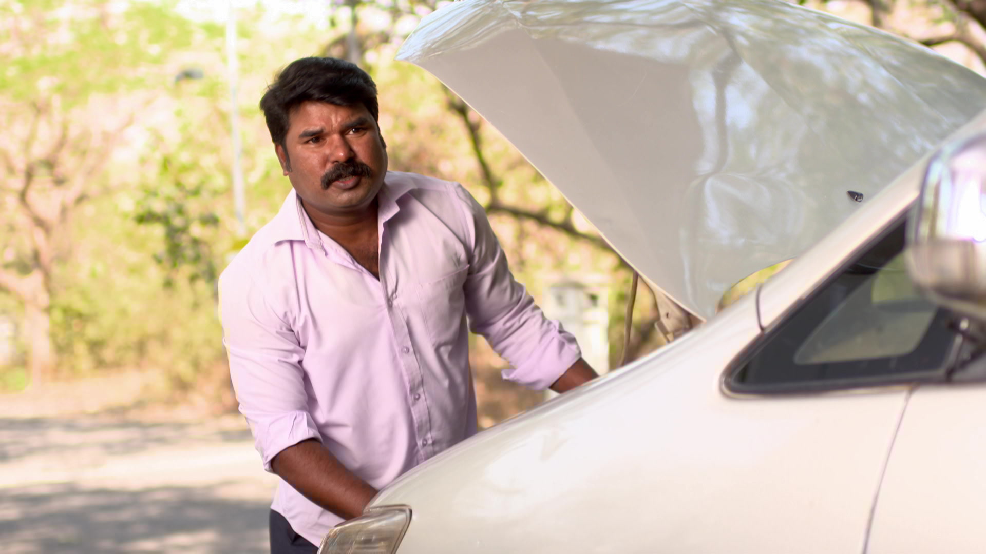 Watch Swabhimaan - Shodh Astitvacha Episode 4 on JioHotstar