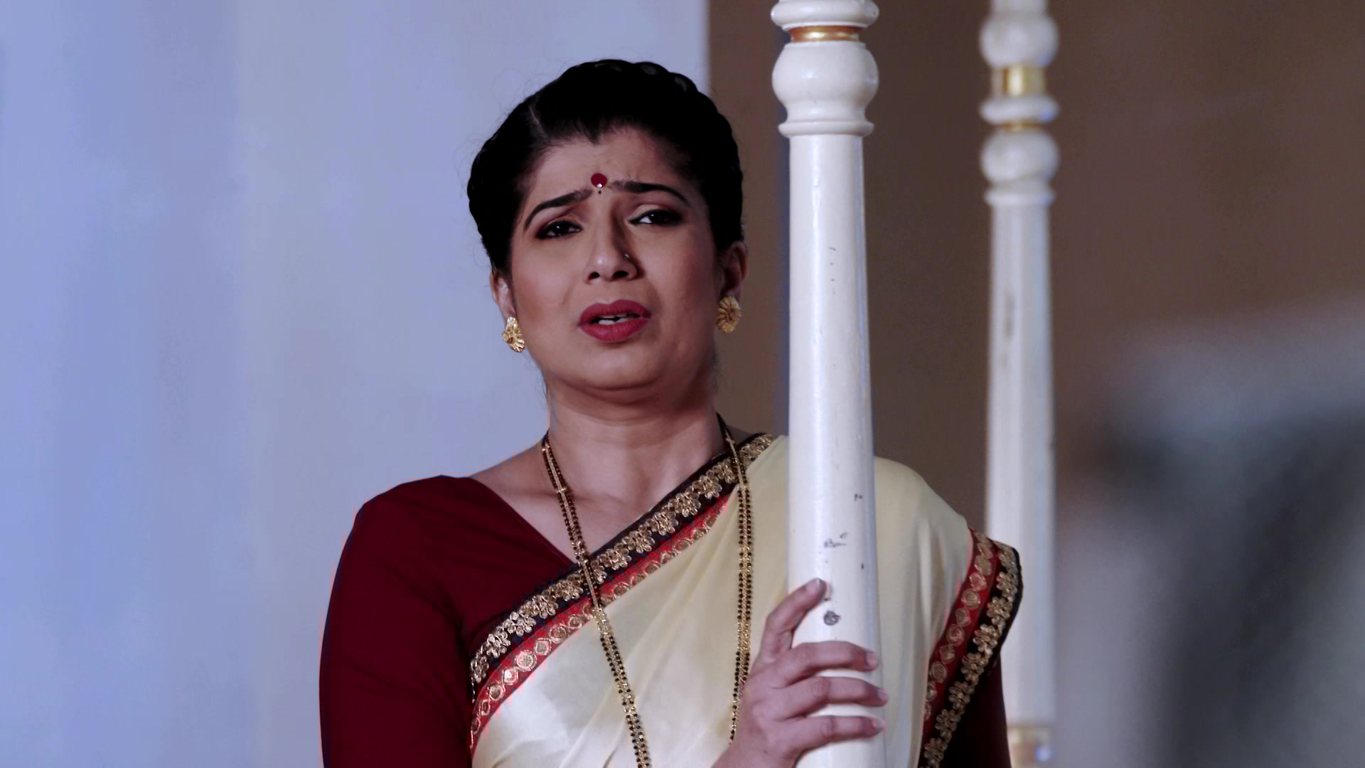 Watch Aboli Episode 49 on JioHotstar