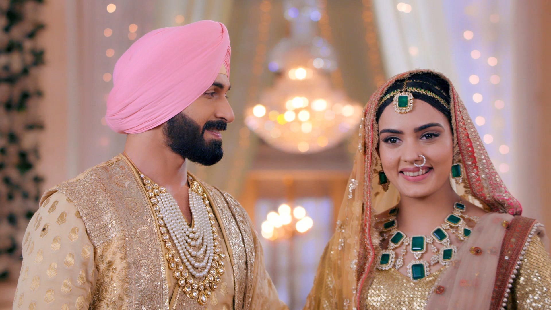 Watch Teri Meri Doriyaann Episode 562 on JioHotstar