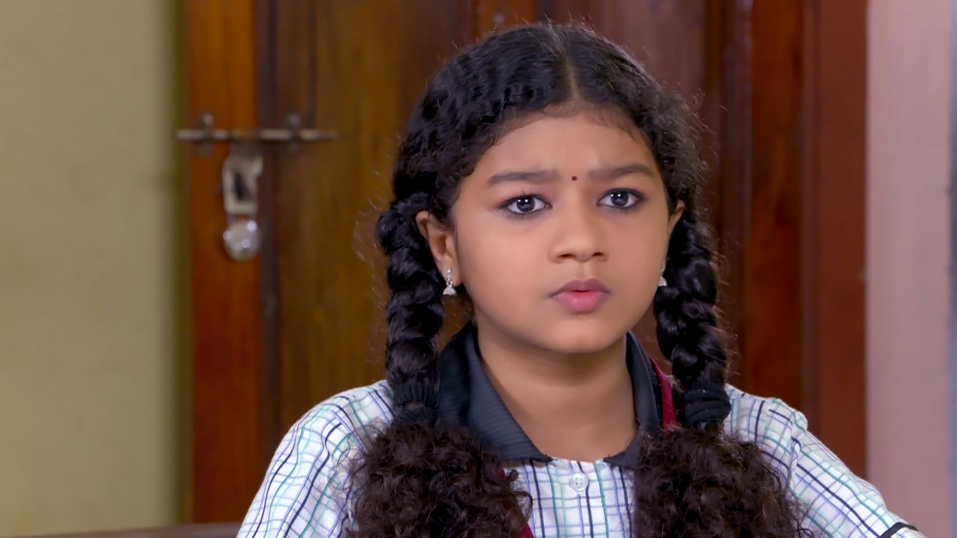 Watch Vanambadi S7 Episode 187 on JioHotstar