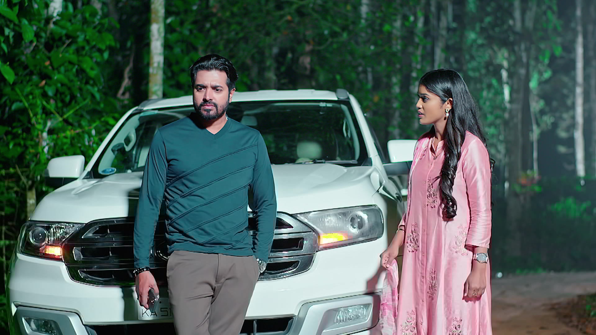 Stream Abhimanyu, Shravani in a Fix Season 1 Episode 22 – Abhimanyu ...