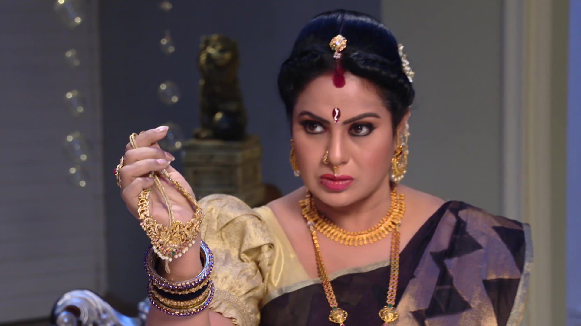 Watch Bangaru Panjaram S1 Episode 52 on Disney+ Hotstar