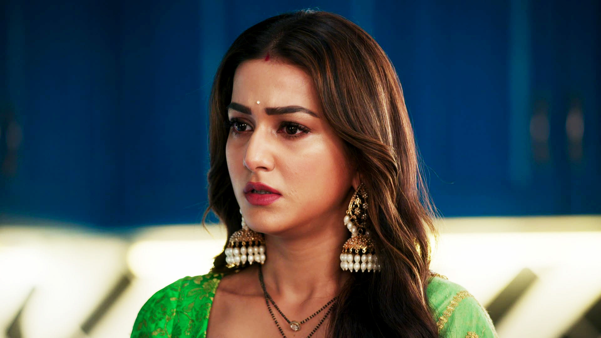 Watch Chashni Episode 65 on JioHotstar