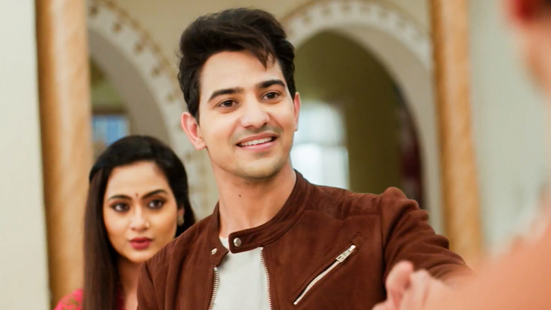 Watch pandya-store All Episodes | Watcho