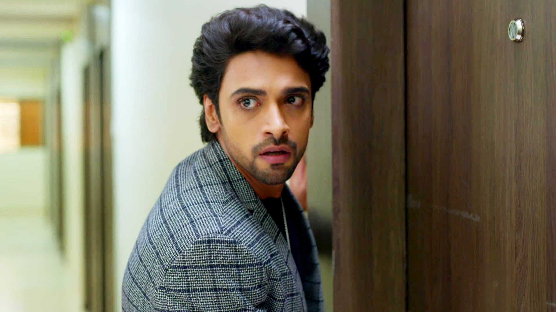 Watch faltu only on Watcho