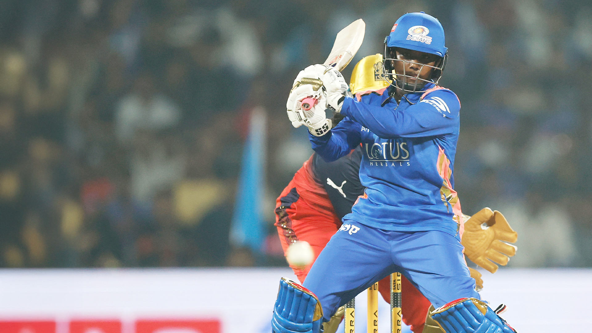 MI Super 4s vs RCB