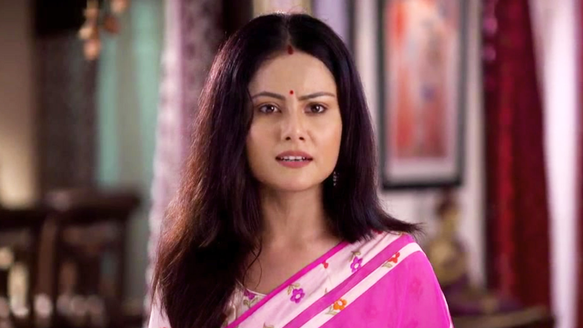 Watch Tomader Rani S1 Episode 16 on JioHotstar