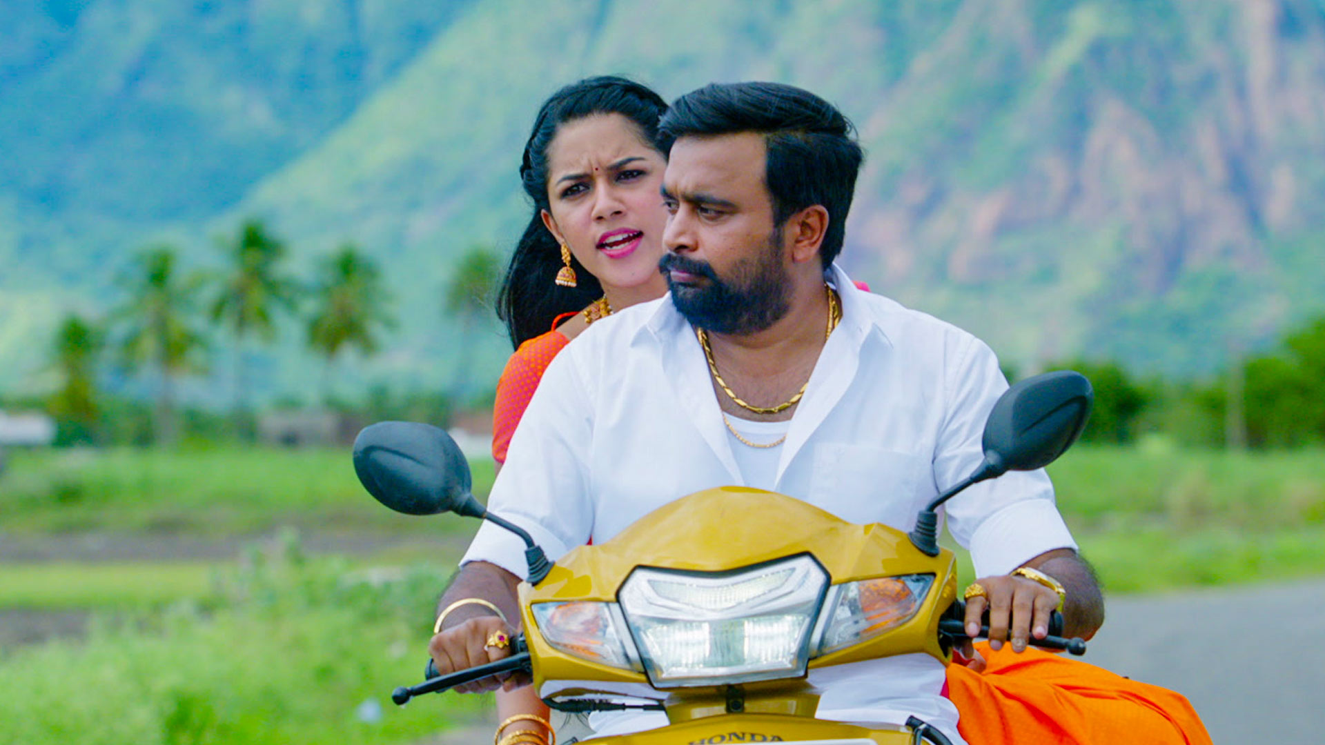 Ravi, Priya: The New Couple in Town? - JioHotstar