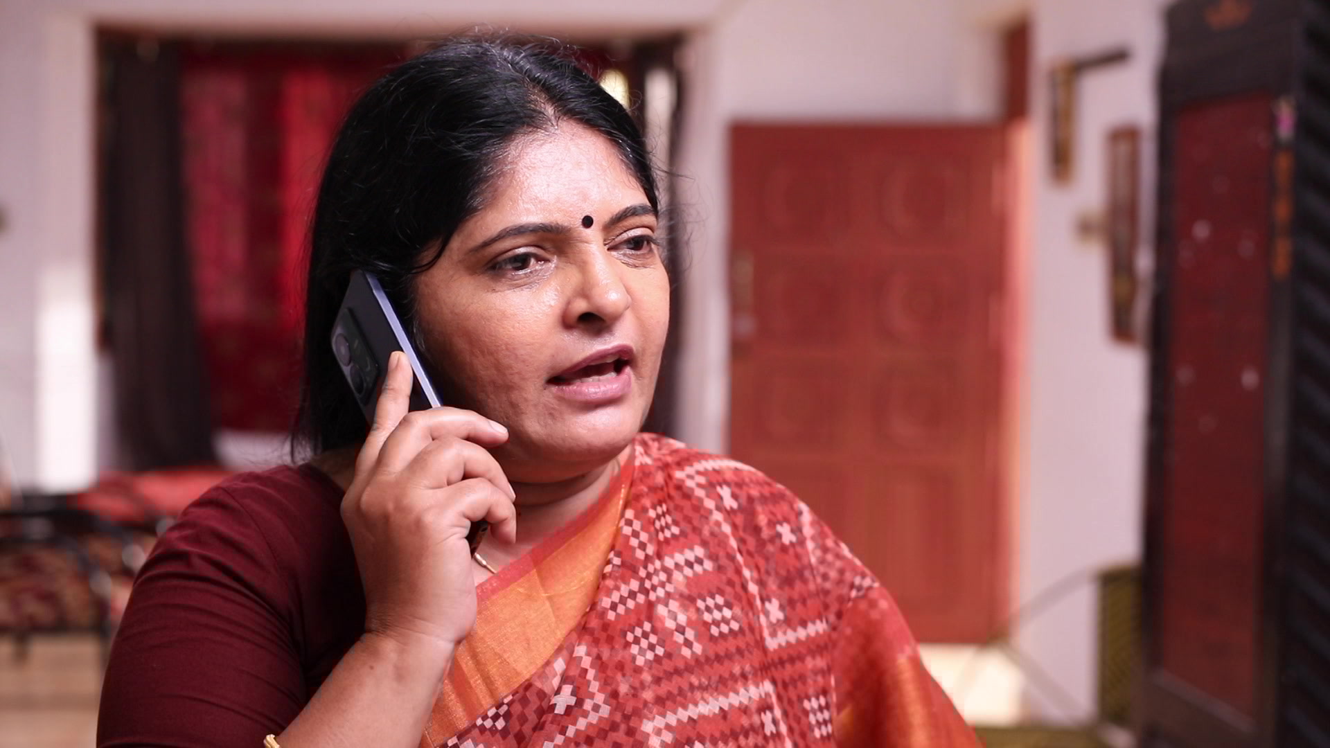Stream Lakshmi, Rohini's Row Season 3 Episode 481 – Lakshmi, Rohini's ...