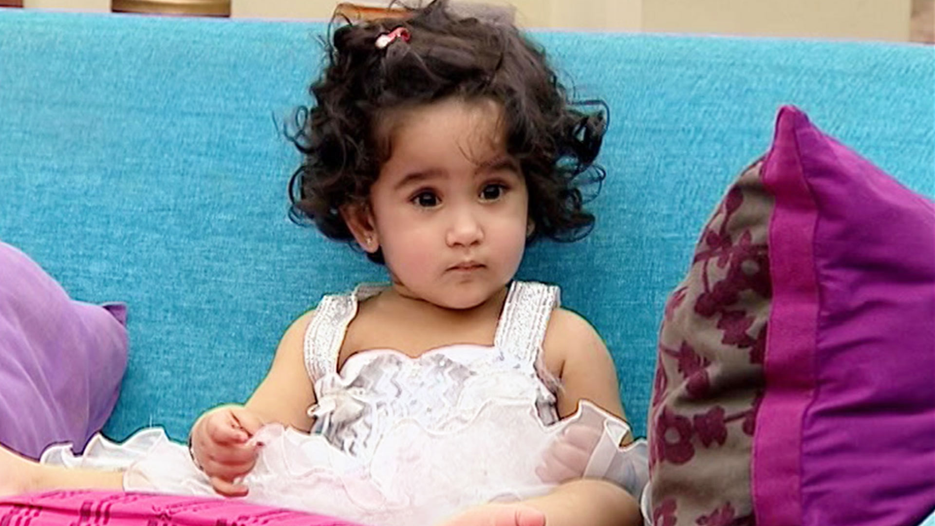 Watch Best of Luck Nikki S1 Episode 3 on JioHotstar