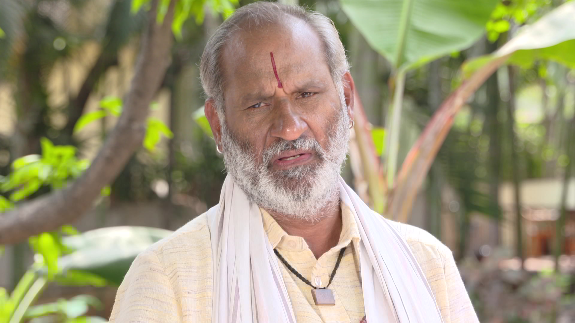 Watch Bangaru Panjaram S1 Episode 129 on JioHotstar