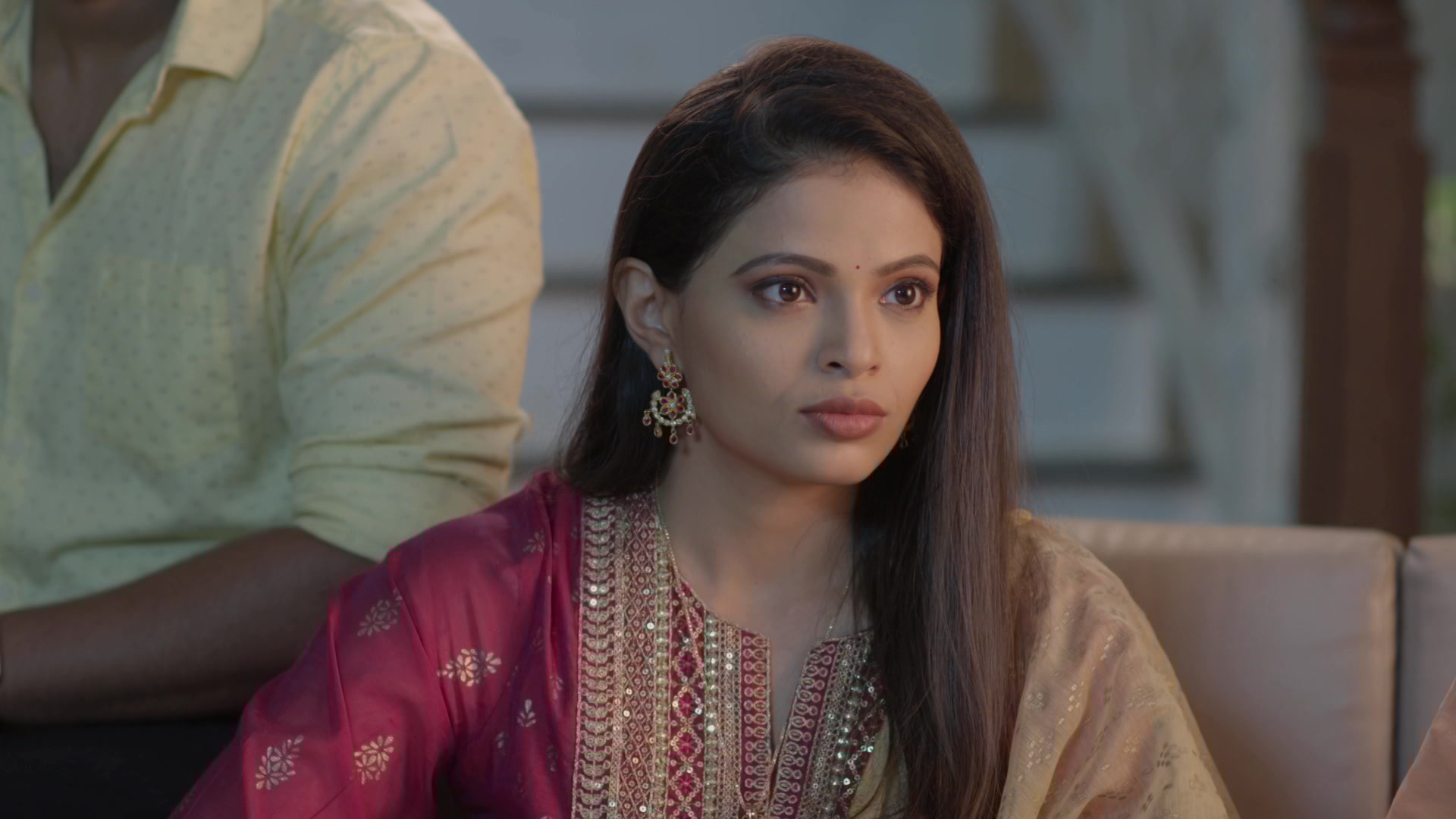 Watch Tharala Tar Mag Episode 104 on Disney+ Hotstar