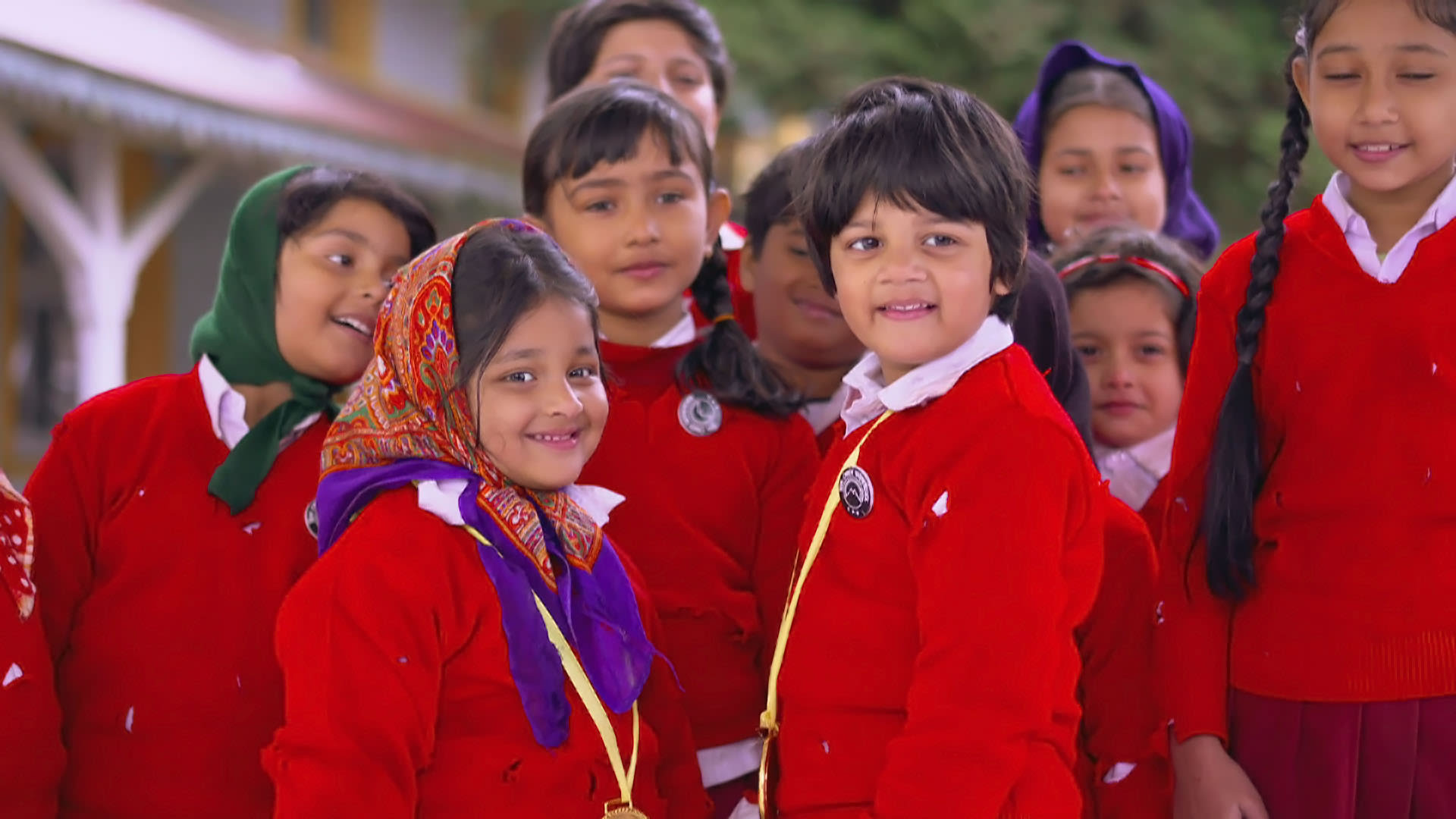 Watch Guriya Jekhane Guddu Sekhane Episode 13 on JioHotstar