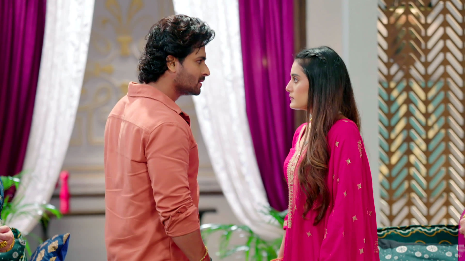 Watch ajooni All Episodes | Watcho