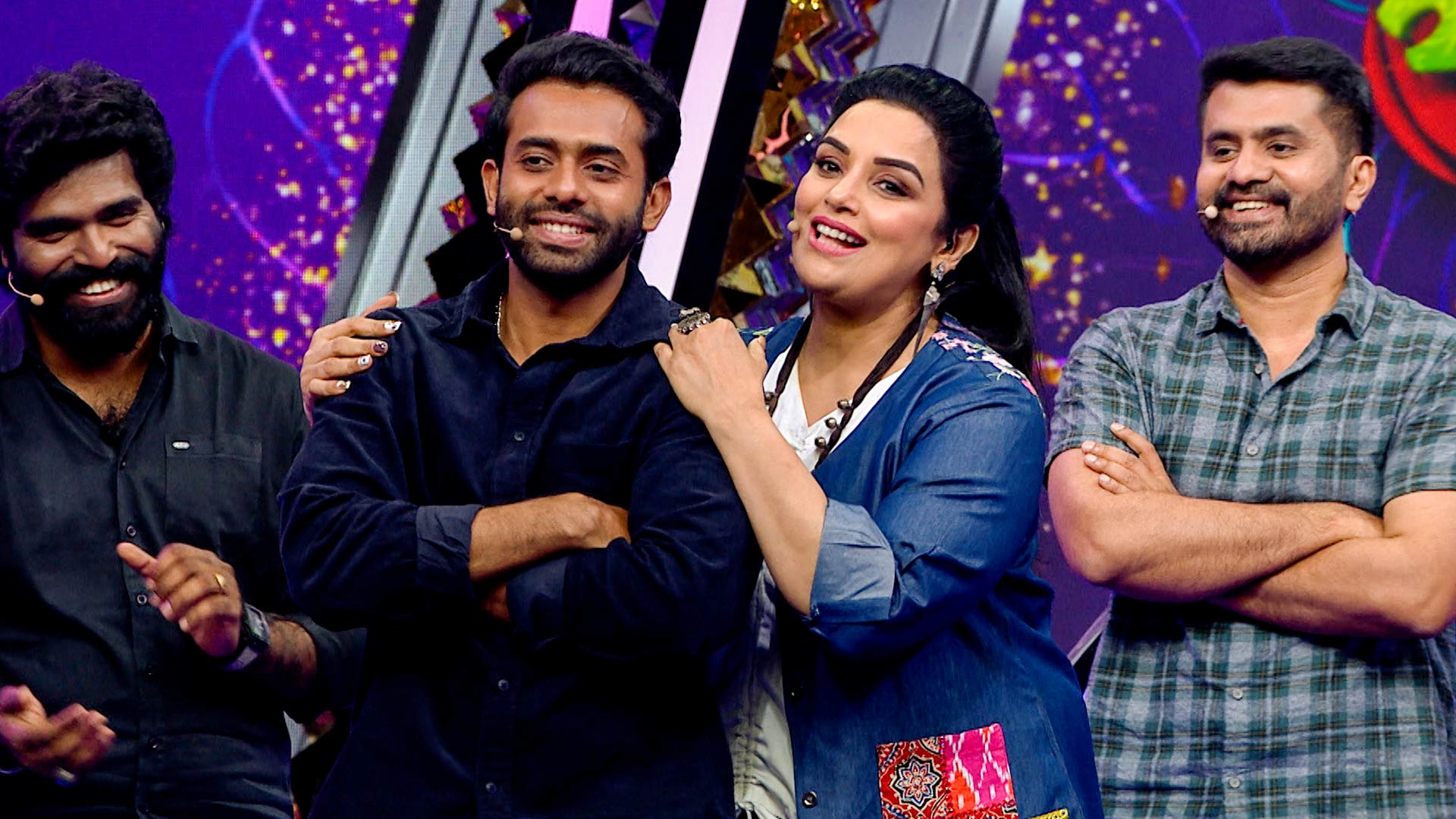 Watch Enkile Ennodu Para Episode 9 on JioHotstar