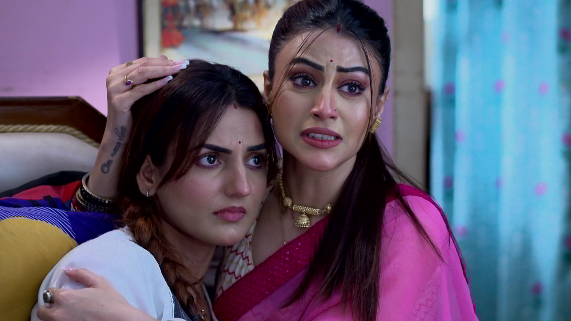 Watch Geeta LL.B S1 Episode 561 on JioHotstar