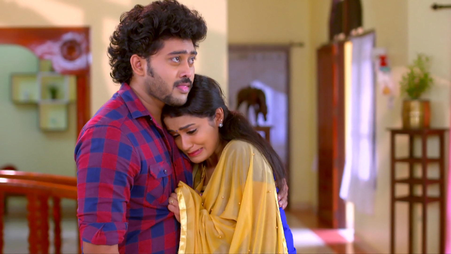 Watch Sreekutty and Shiva Reunite Online