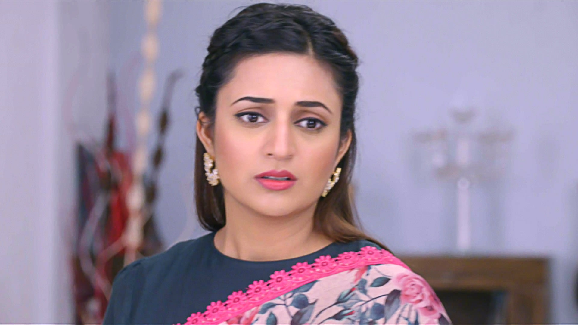 Watch Yeh Hai Mohabbatein S43 Episode 201 on JioHotstar