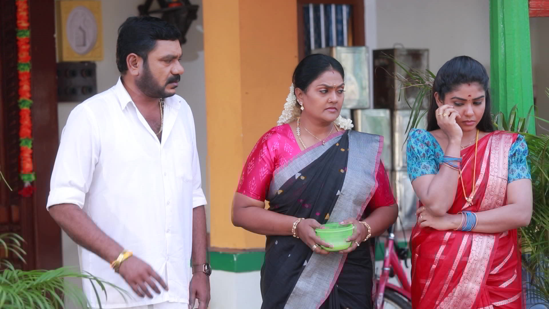 Stream pandian-stores Online | Watcho