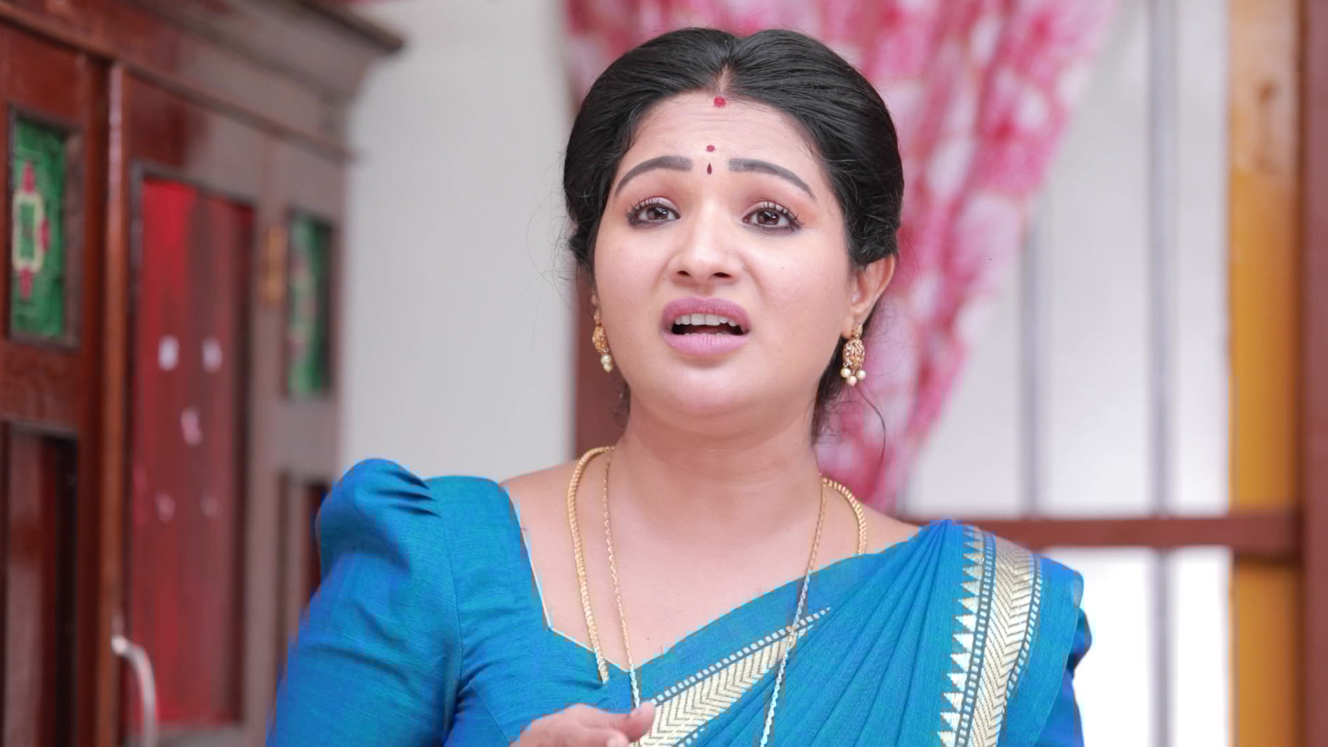 Watch Pandian Stores 2 Episode 354 on JioHotstar