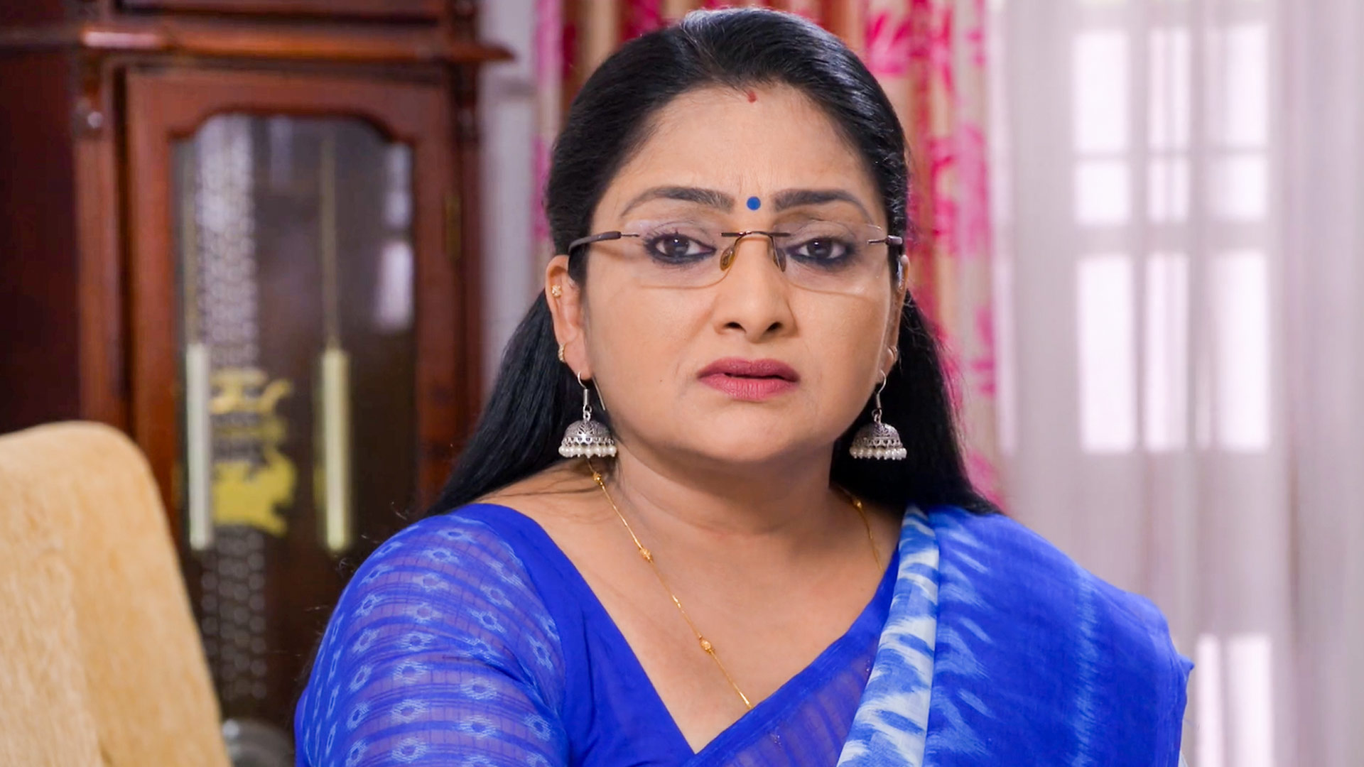 Watch Amma Ariyathe S1 Episode 782 on JioHotstar