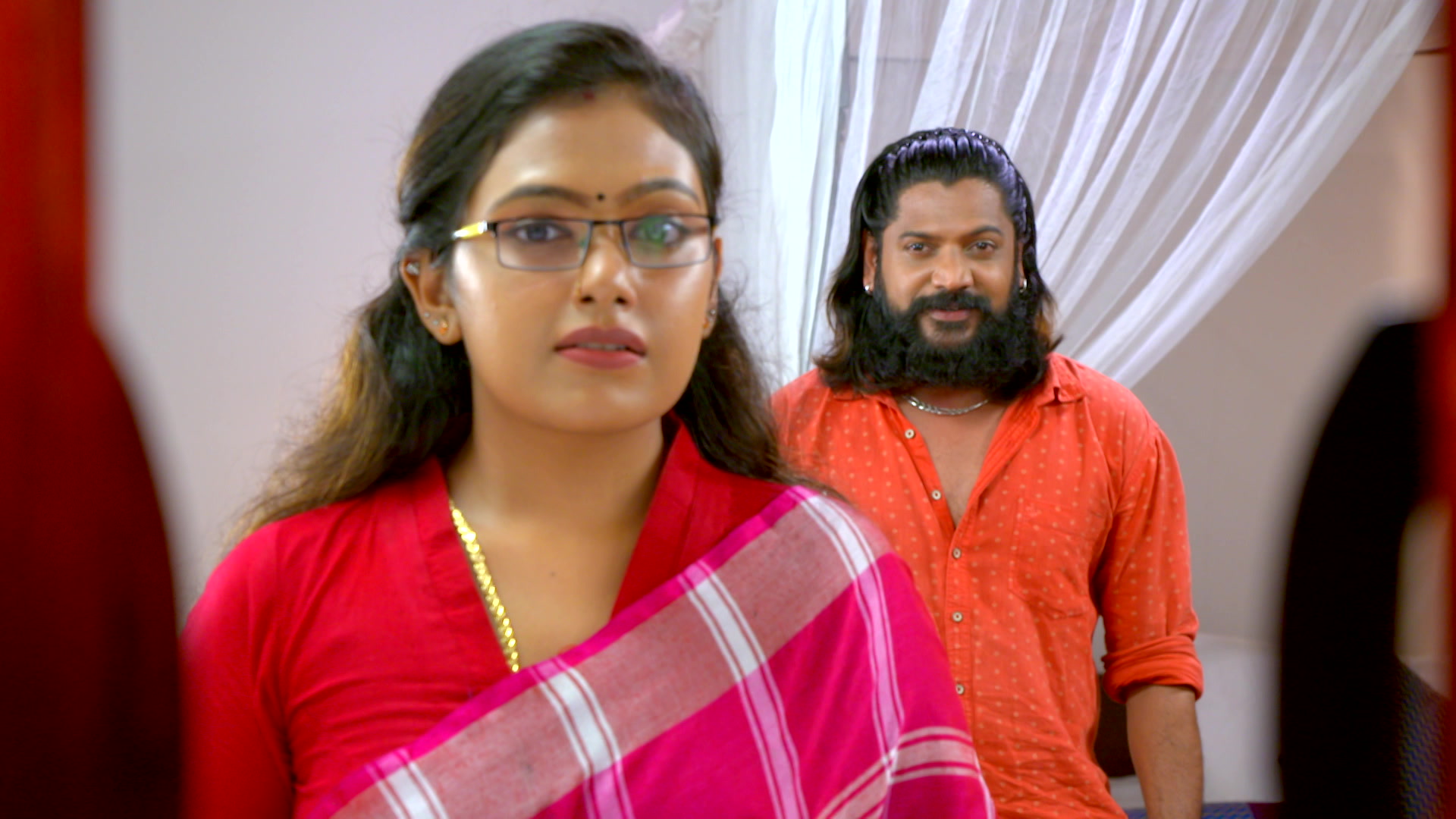 Watch Kasthooriman S1 Episode 731 on JioHotstar