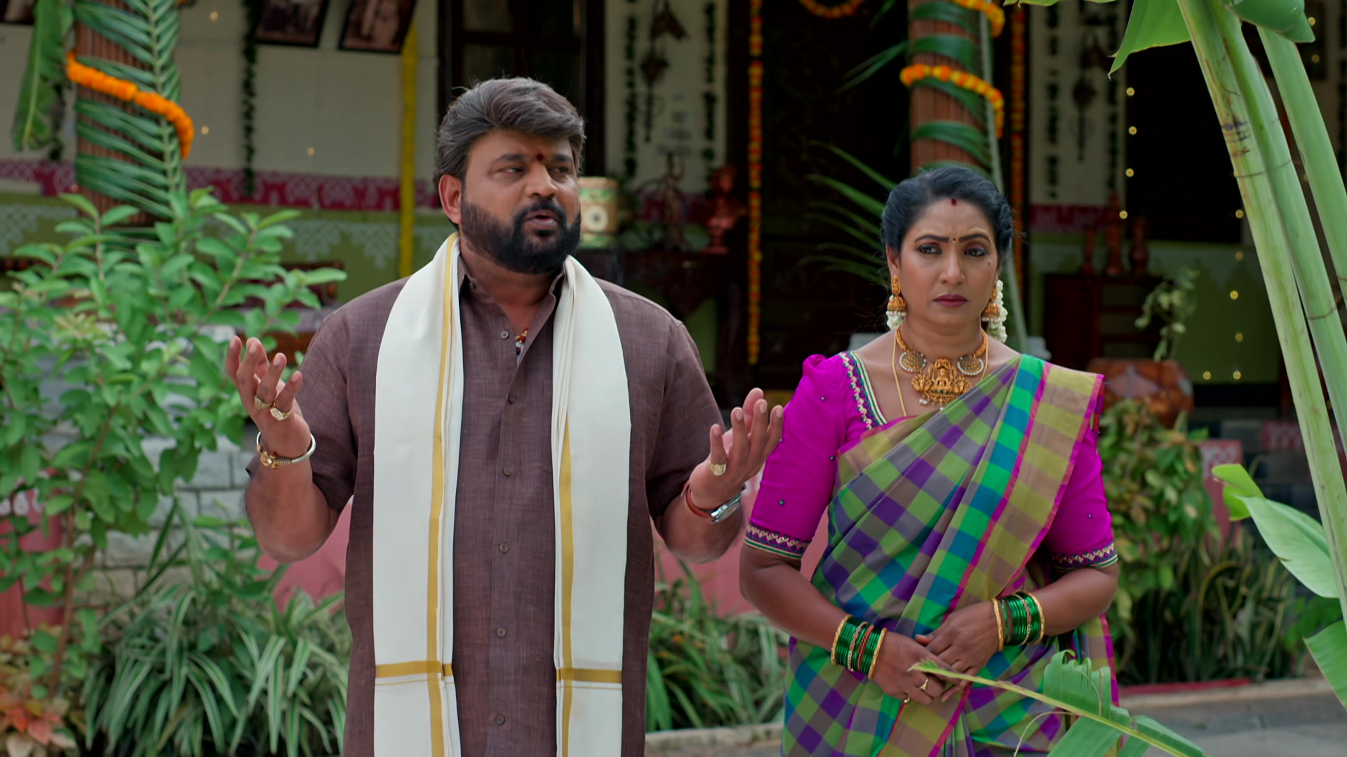 Watch Illu Illalu Pillalu S1 Episode 234 on JioHotstar