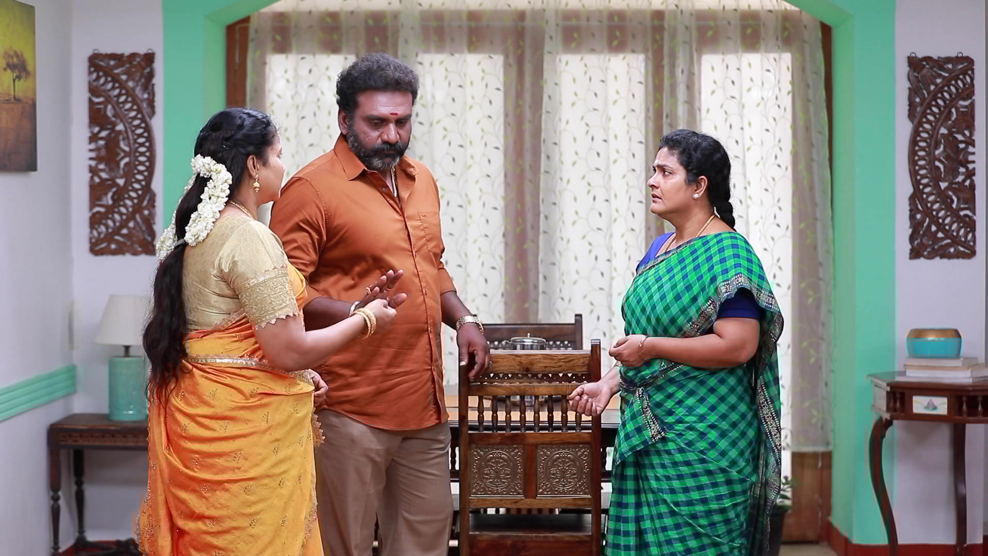 Watch Mahanadhi Episode 50 on JioHotstar