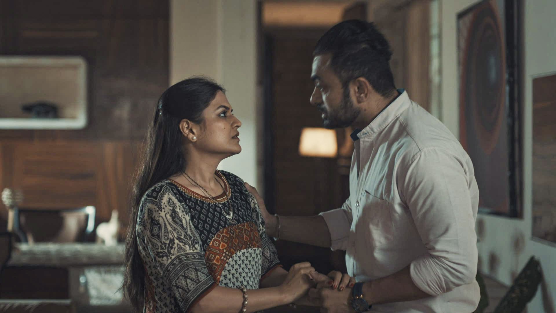 Watch Savdhaan India: Apni Khaki S1 Episode 127 on JioHotstar