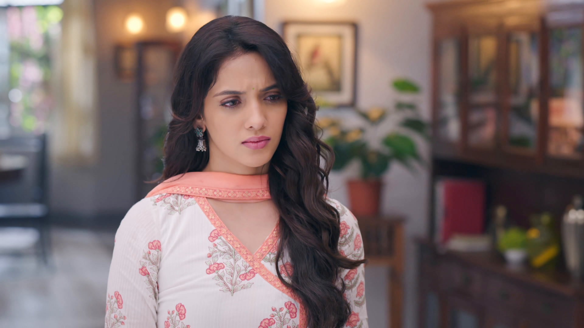 Watch Iss Ishq Ka... Rabb Rakha Episode 6 on JioHotstar