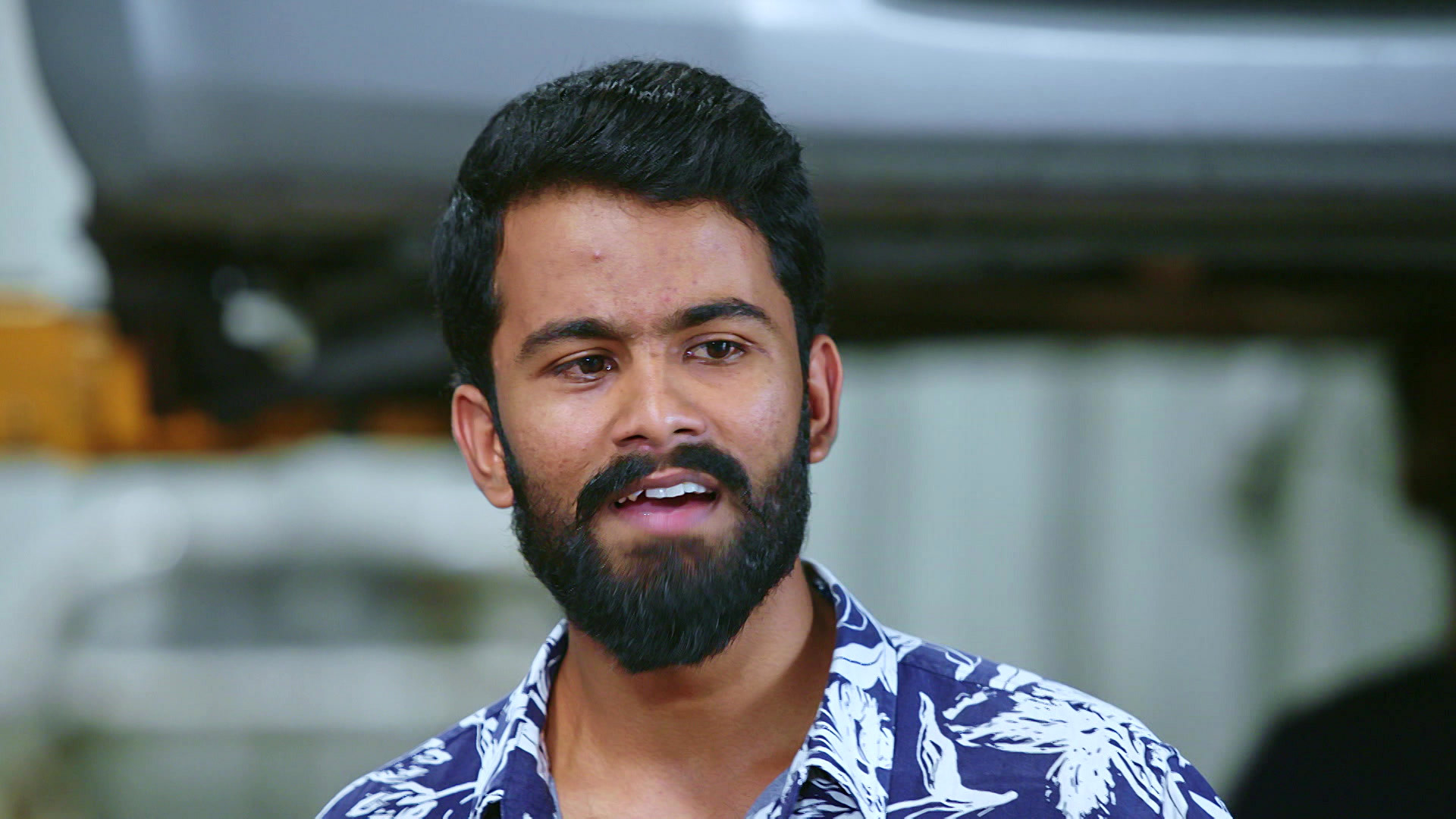 Watch Aase Episode 561 on JioHotstar